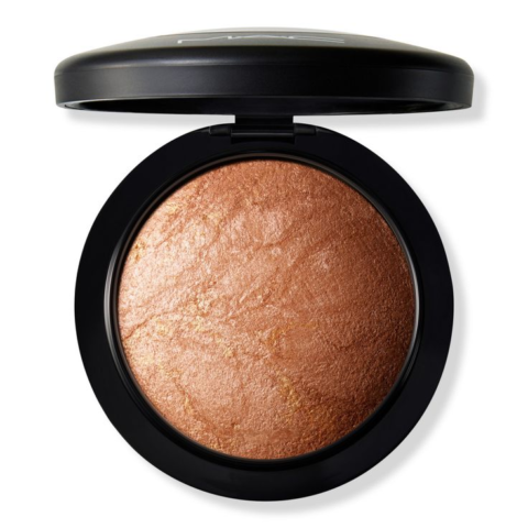 The Best Facial Bronzer of 2024 for All Skin Types | 13 Best Bronzers ...